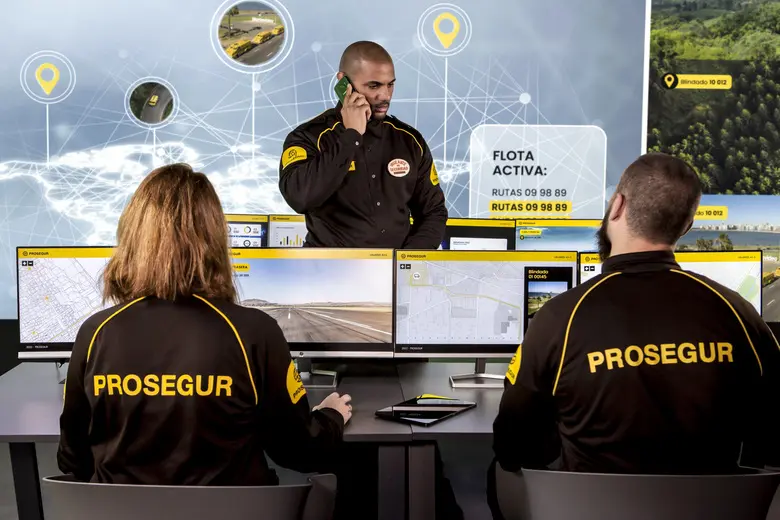 En qué consiste y cómo funciona en la práctica la seguridad híbrida | Seguridad | Prosegur ...